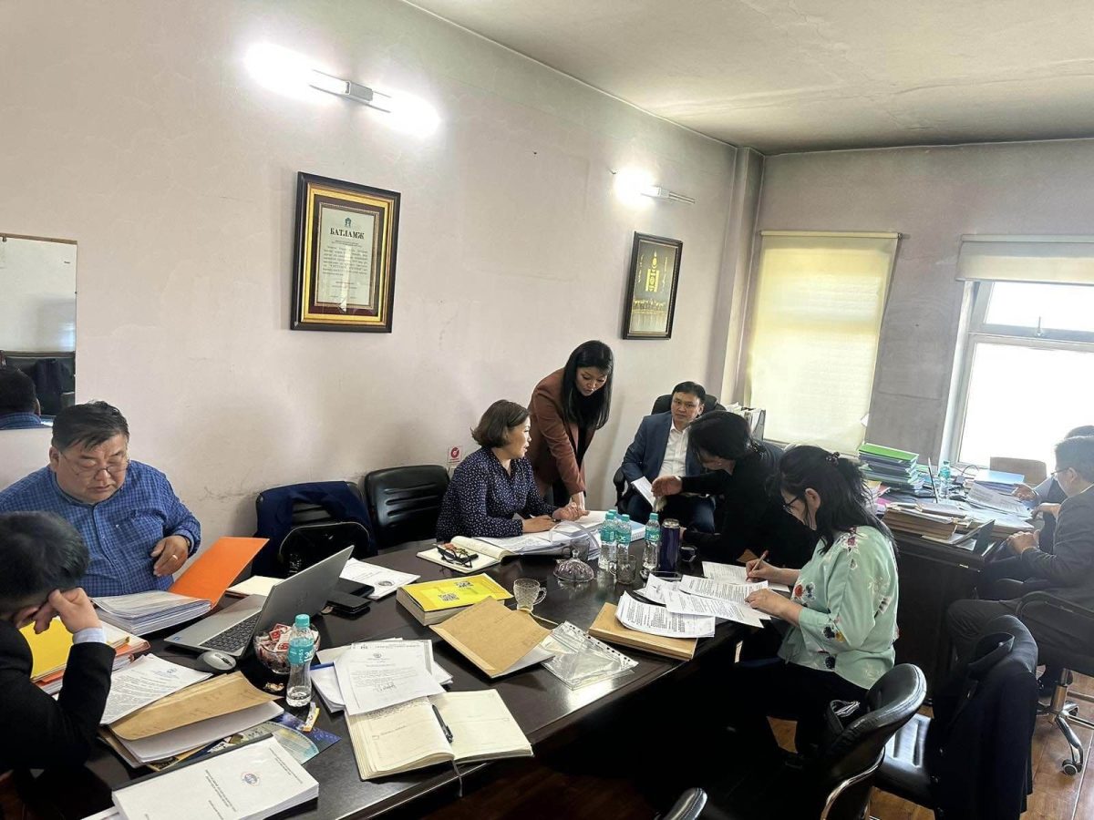 Өвөрхангай аймгийн Орон нутгийн өмчийн газарт зөвлөн туслах ажлын хэсэг ажиллаж байна Төрийн